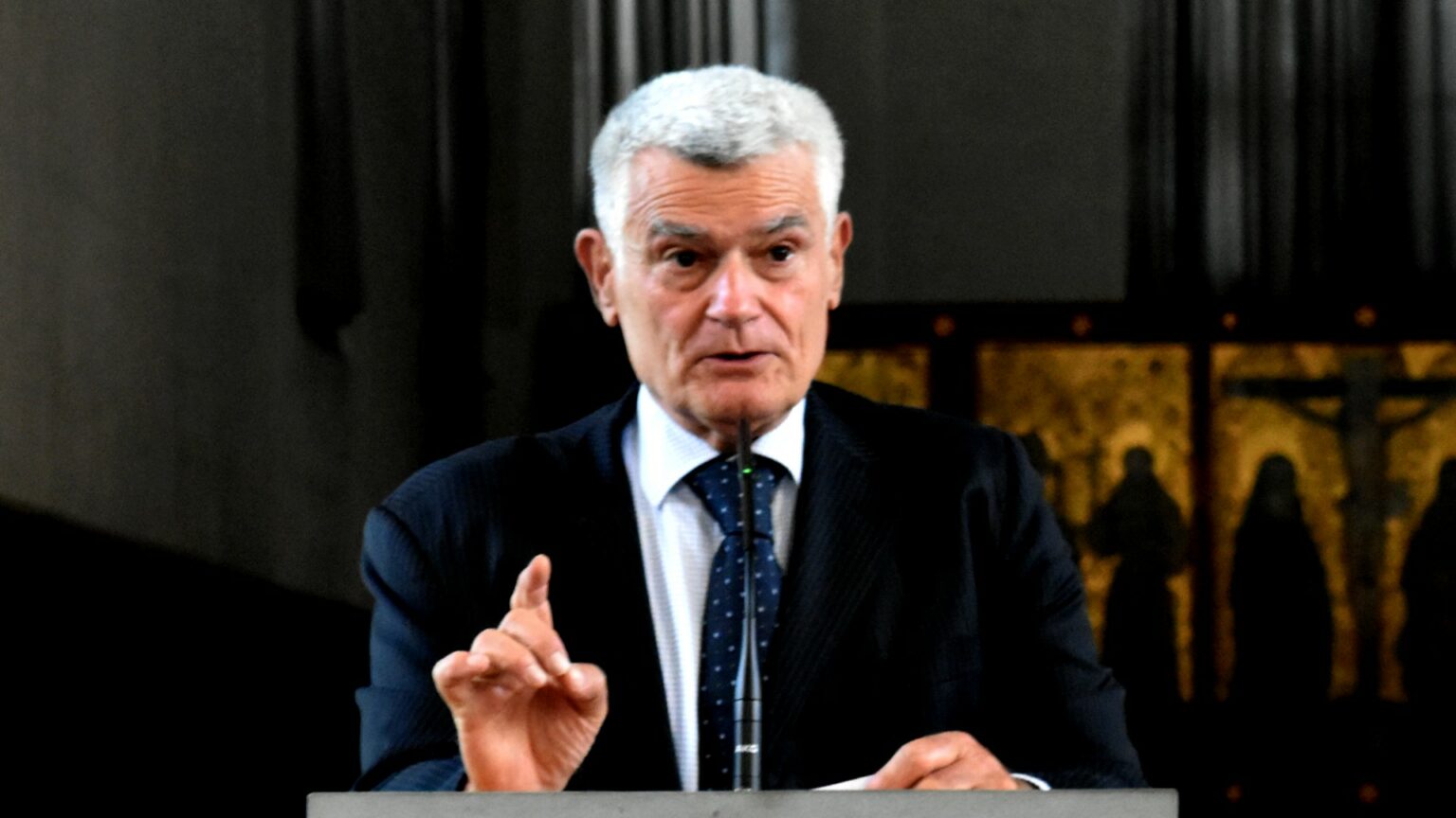 Fribourg: le cardinal Turkson aux 15 ans de l'Adoration Perpétuelle ...