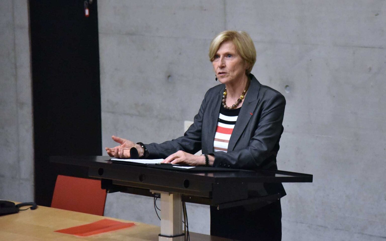 M.J. Thiel: «Il nous faut un nouveau style d’Eglise» – Portail ...