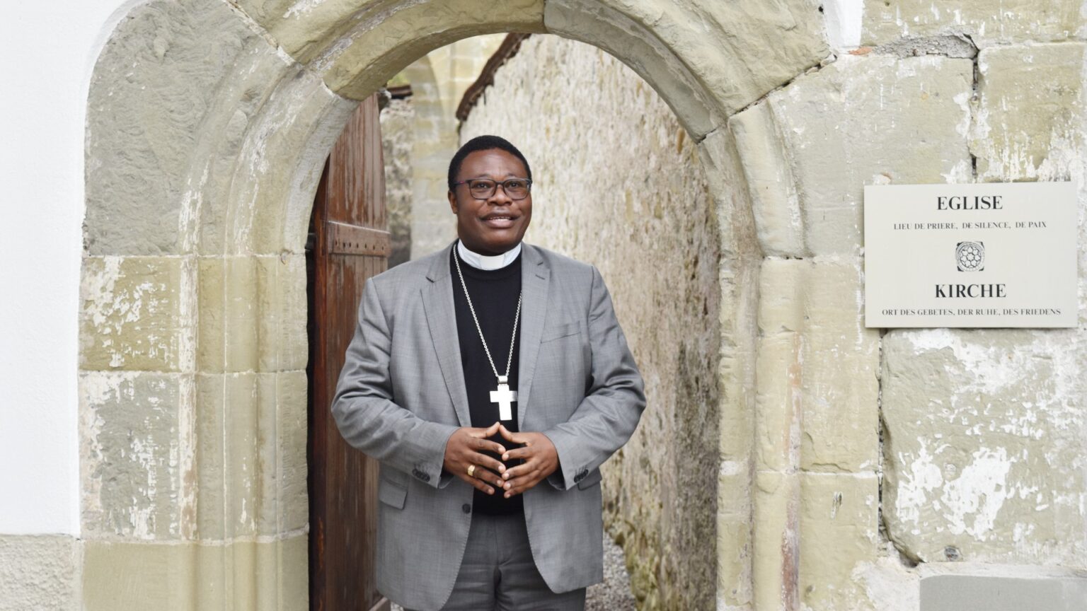 Mgr Ateba témoigne en Suisse: Boko Haram, la bête de l’Apocalypse ...